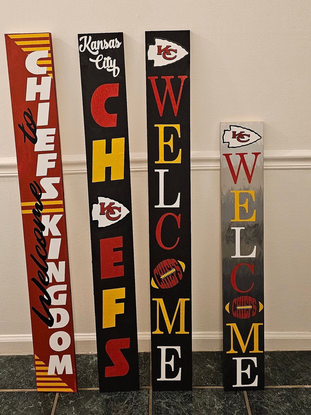 KC Chiefs Welcome Sign: Football Porch Leaner, Arrowhead Decor - Etsy