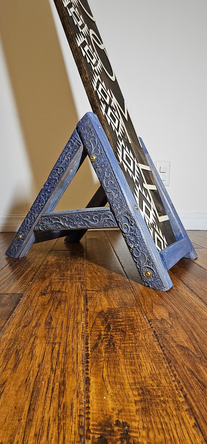 Hardwood Sign Stand: Custom Porch Leaner Display - Etsy