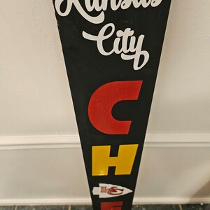 KC Chiefs Welcome Sign: Football Porch Leaner, Arrowhead Decor - Etsy
