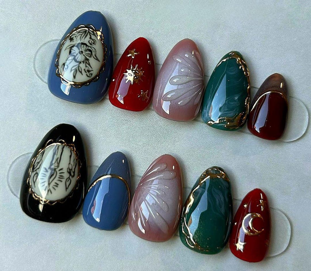 3D Freestyle Almond Goth Press on Nails, Handpainted Luxury Acrylic ...