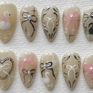 Swan Nails ,bpw Nails Hand Painted Nail,custom Press on Nails,3d Nails ...