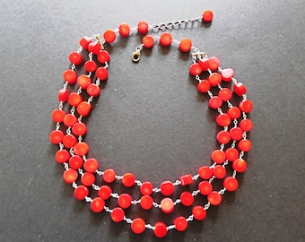 Red Bakelite Bead Necklace - Etsy