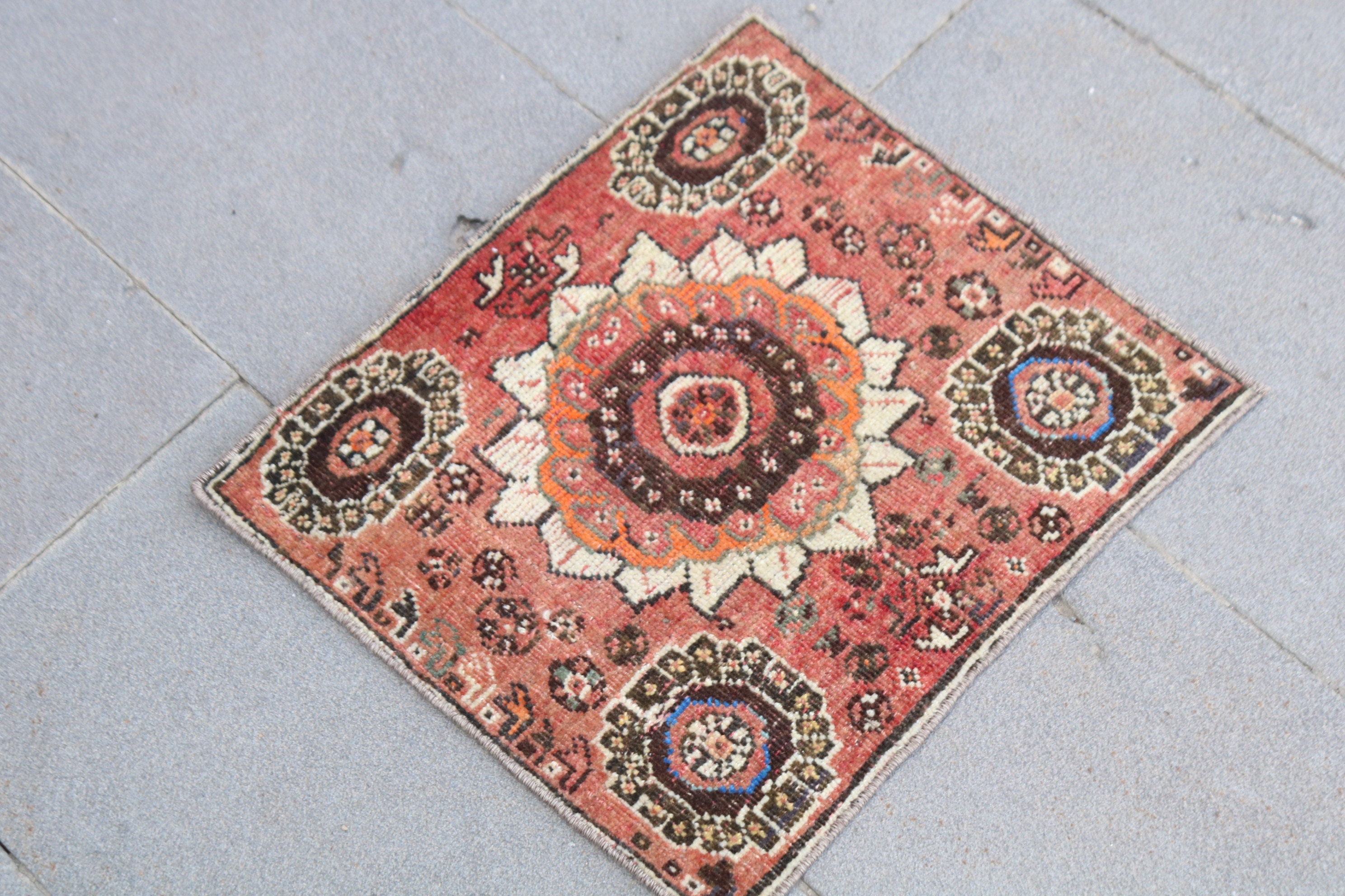 Turkish Rug, Vintage Rug, 2x2 Small Rugs, Oushak Rug, Rugs for Bathroom ...