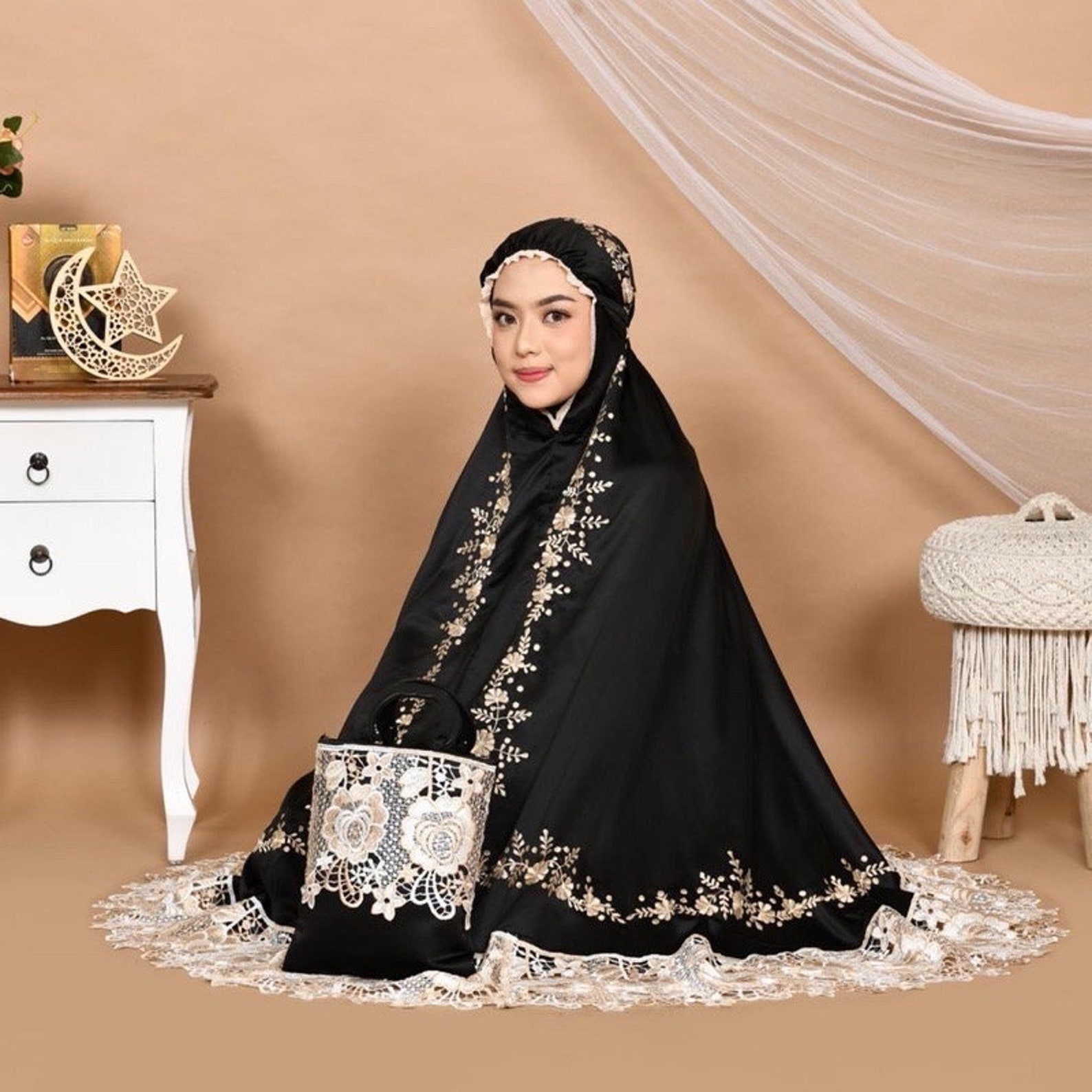 Rose Embroidery Original Velvet Silk Women's Muslim Prayer Dress ...