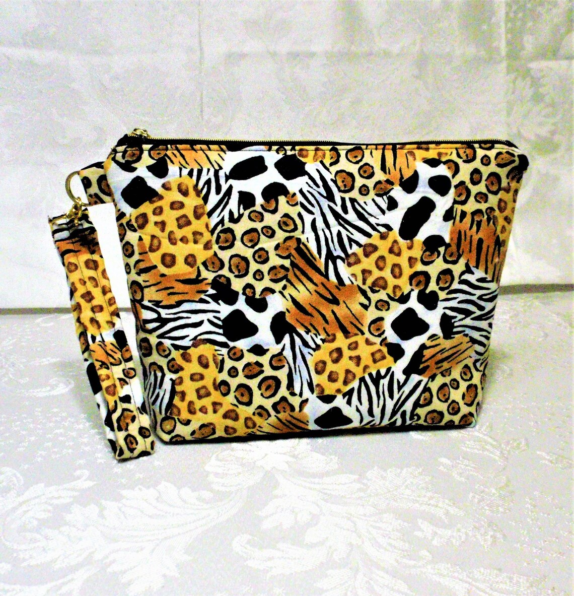 Animal Print Wristlet Purse/ Inside Pocket/cosmetic Pouch/ - Etsy