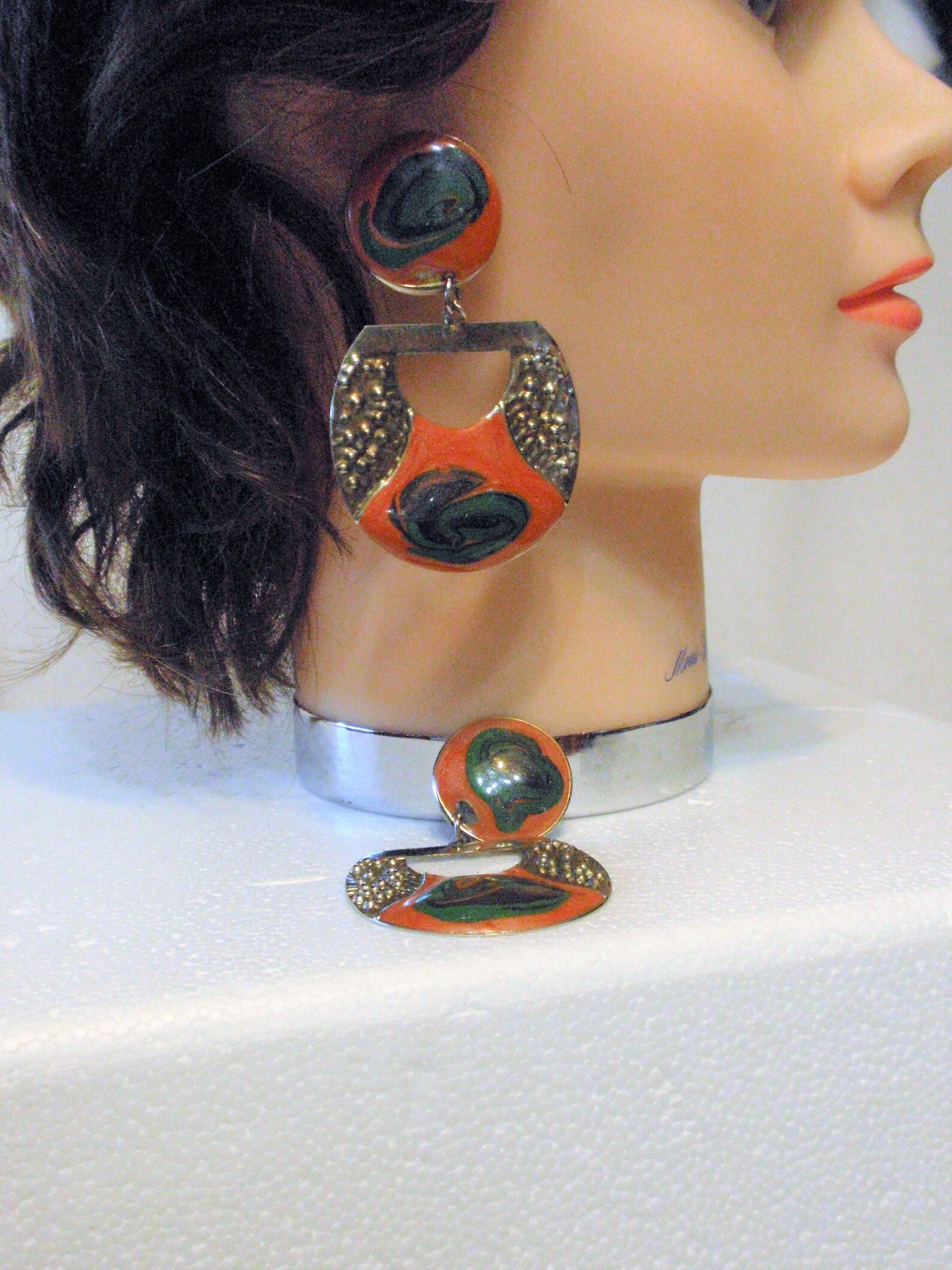 Vintage Enamel Earrings Christmas Colors.2 Pair Set Pierced - Etsy