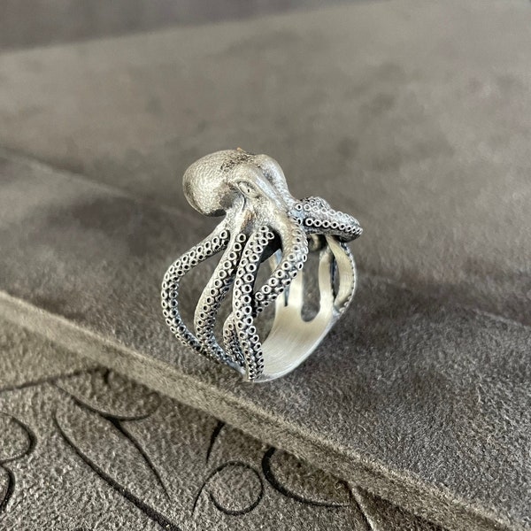 Octopus Ring - Etsy