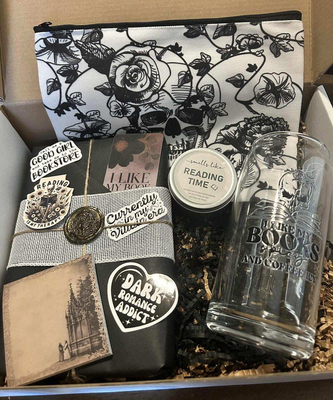 Dark Spicy Romance Book Box | Blind Date With a Book | Surprise Mystery ...