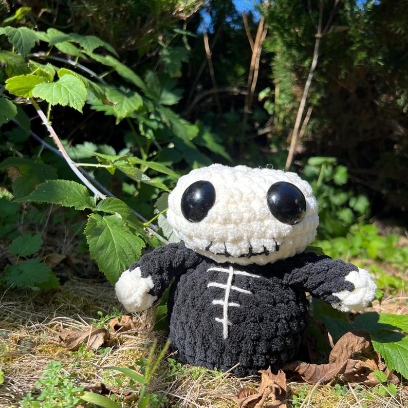 Wobbler Skellington Crochet Patten - Etsy