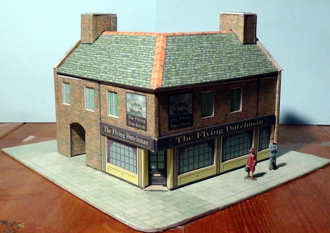 TT:120 Corner Pub Model Building, Ready Made. - Etsy