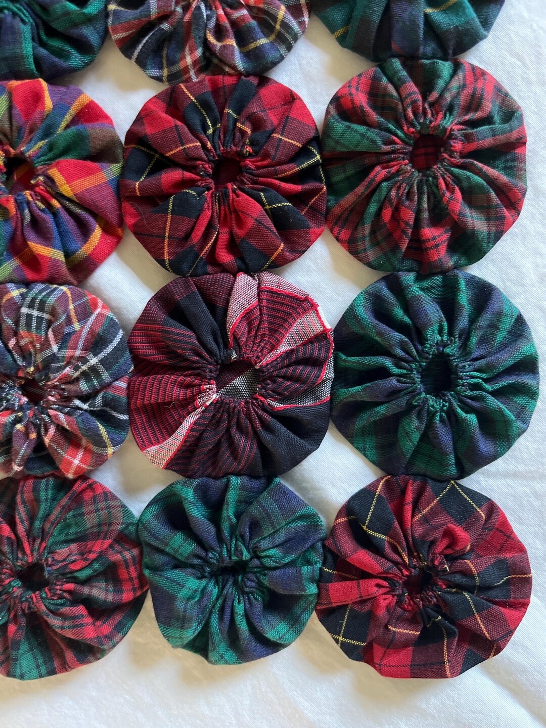 Yo Yo Quilt Block in Plaids - Etsy