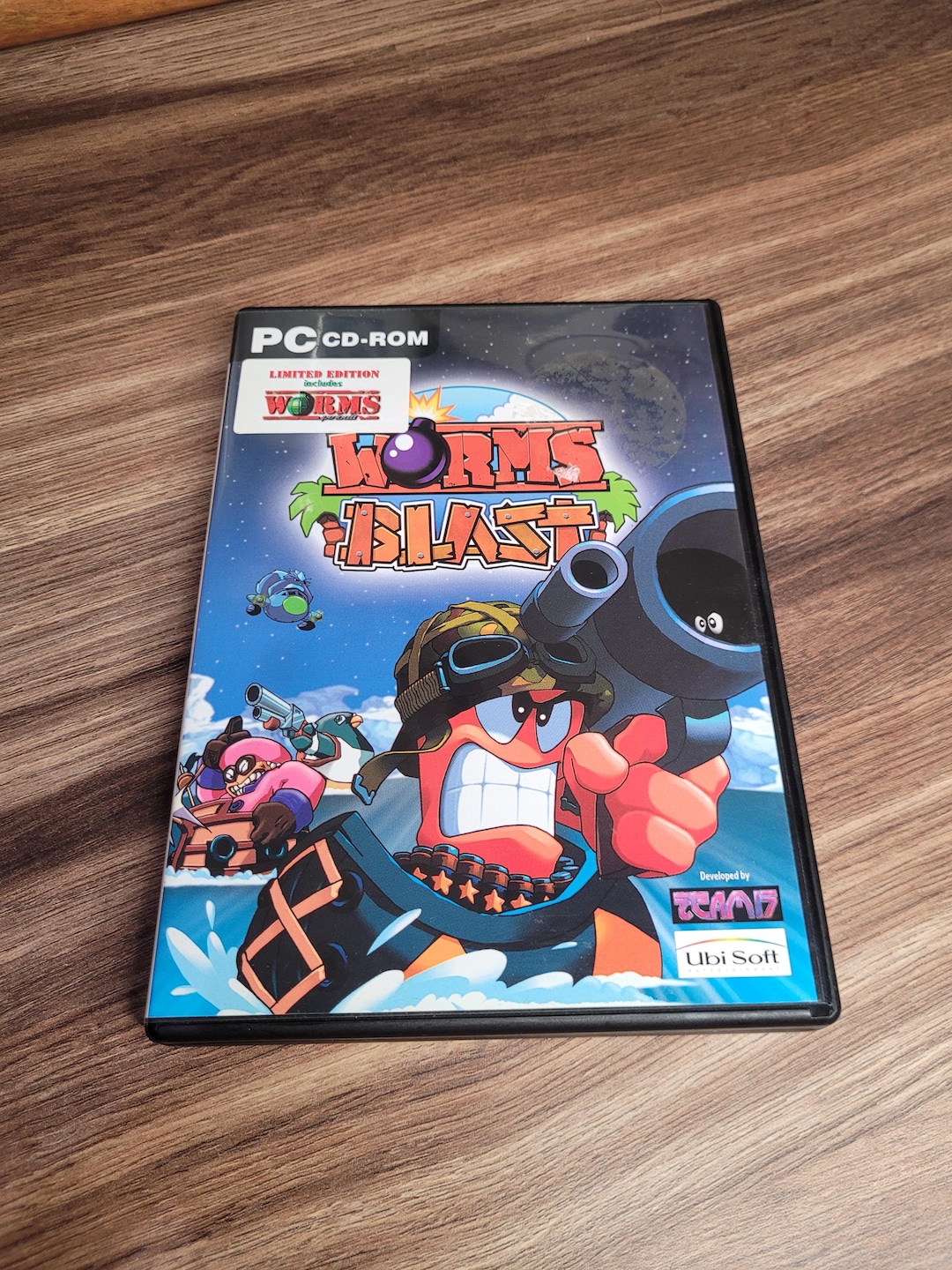 Vintage PC Game Worms Blast PC CDROM, Ubisoft - Etsy