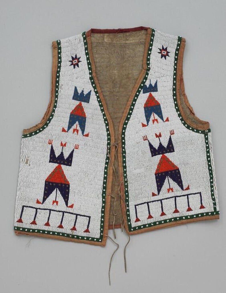 Old American Style Handmade Sioux Design Beaded Front Powwow Regalia ...
