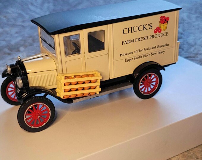 Chuck's Farm Fresh Produce 1924 Chevy 1-ton Series H Free SH, литье под ...