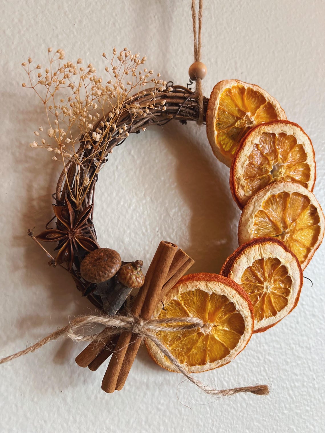 Grapevine Wreath With Star Anise, Cinnamon Sticks & Dried Orange Slices ...