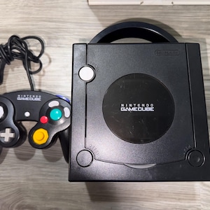 Authentic Nintendo Gamecube Console W/ One Controller - Etsy