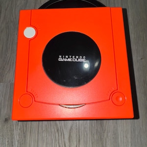 Authentic Nintendo Gamecube Console W/ One Controller - Etsy