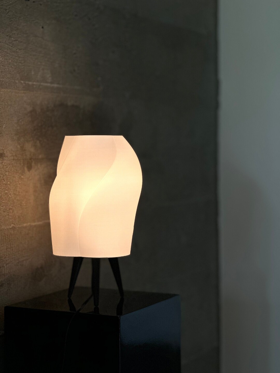 Artistic Table Lamp, Made From Recycled PETG and 3D Print. Model ...