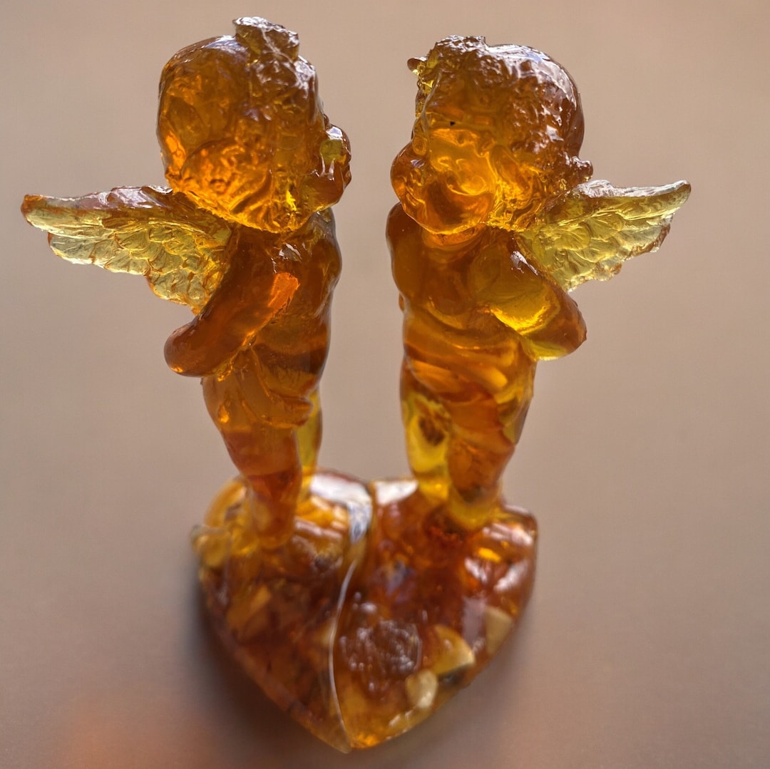 Souvenir Figurines Angels Kissing,souvenir Amber Angel,handmade ...