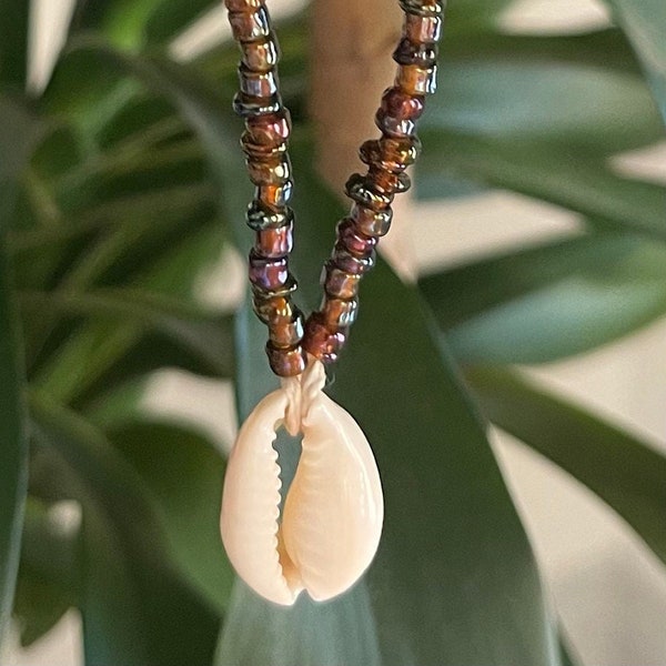 Cowry Shell Necklace - Etsy