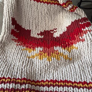 Phoenix Bird - Finger Knitting / Chunky Knit Blanket Pattern - Etsy