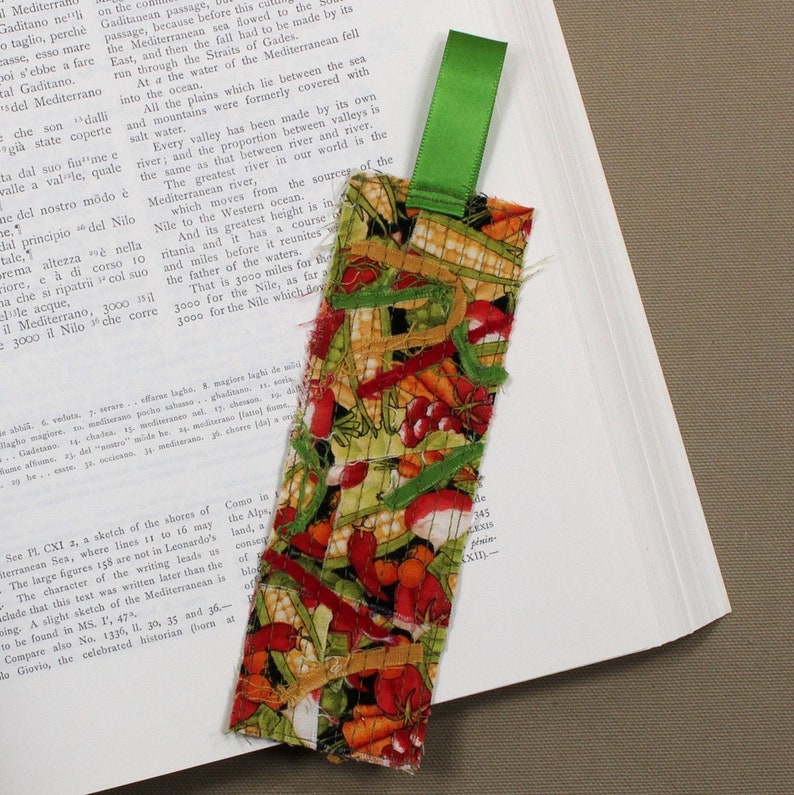 Veggie Cloth Bookmark, Cotton Fabric Scraps, 2x6 Inches - Etsy