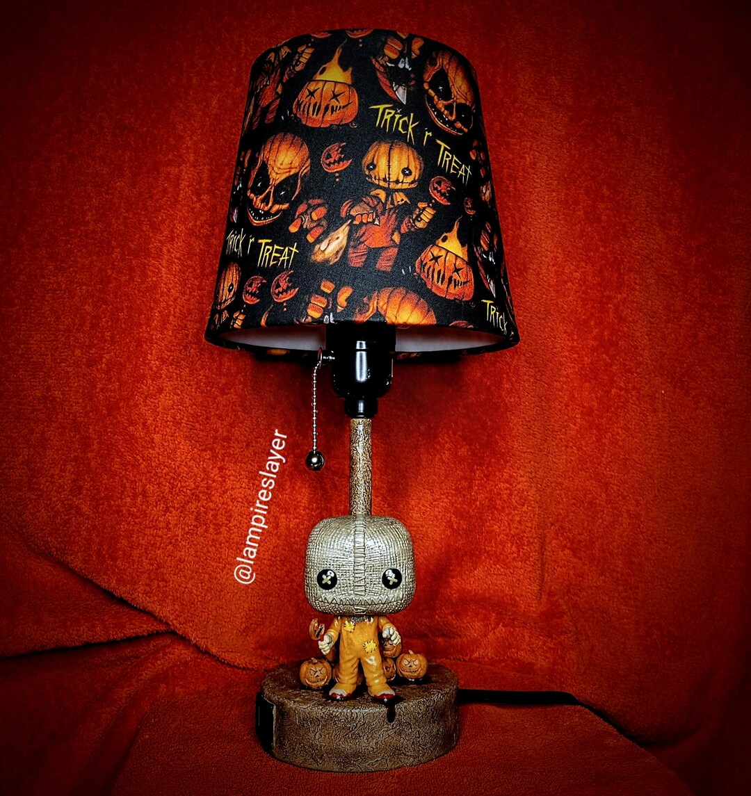 Trick R Treat Sam - Horror Desk Lamp, Desk Lamp, Table Lamp, Bedroom ...