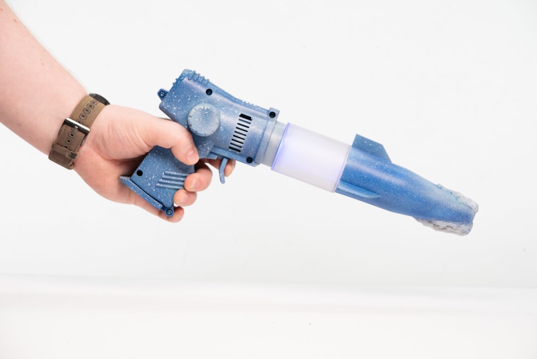 Freeze Ray Blaster Prop - Etsy