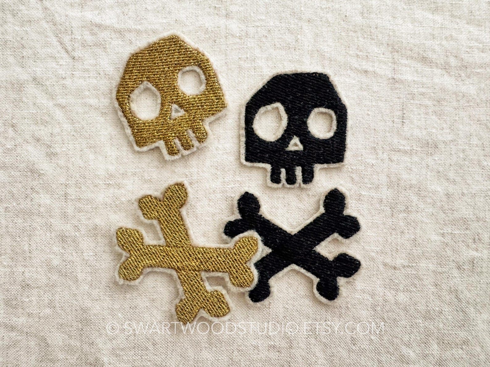 Good Luck Skull and Crossbone Pirate Treasure Embroidered Decorative ...