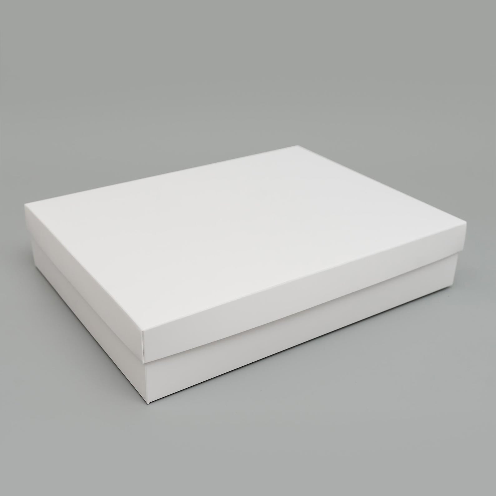 White Cardboard Gift Boxes, Gift Boxes With Lid, Gift Boxes in Various ...