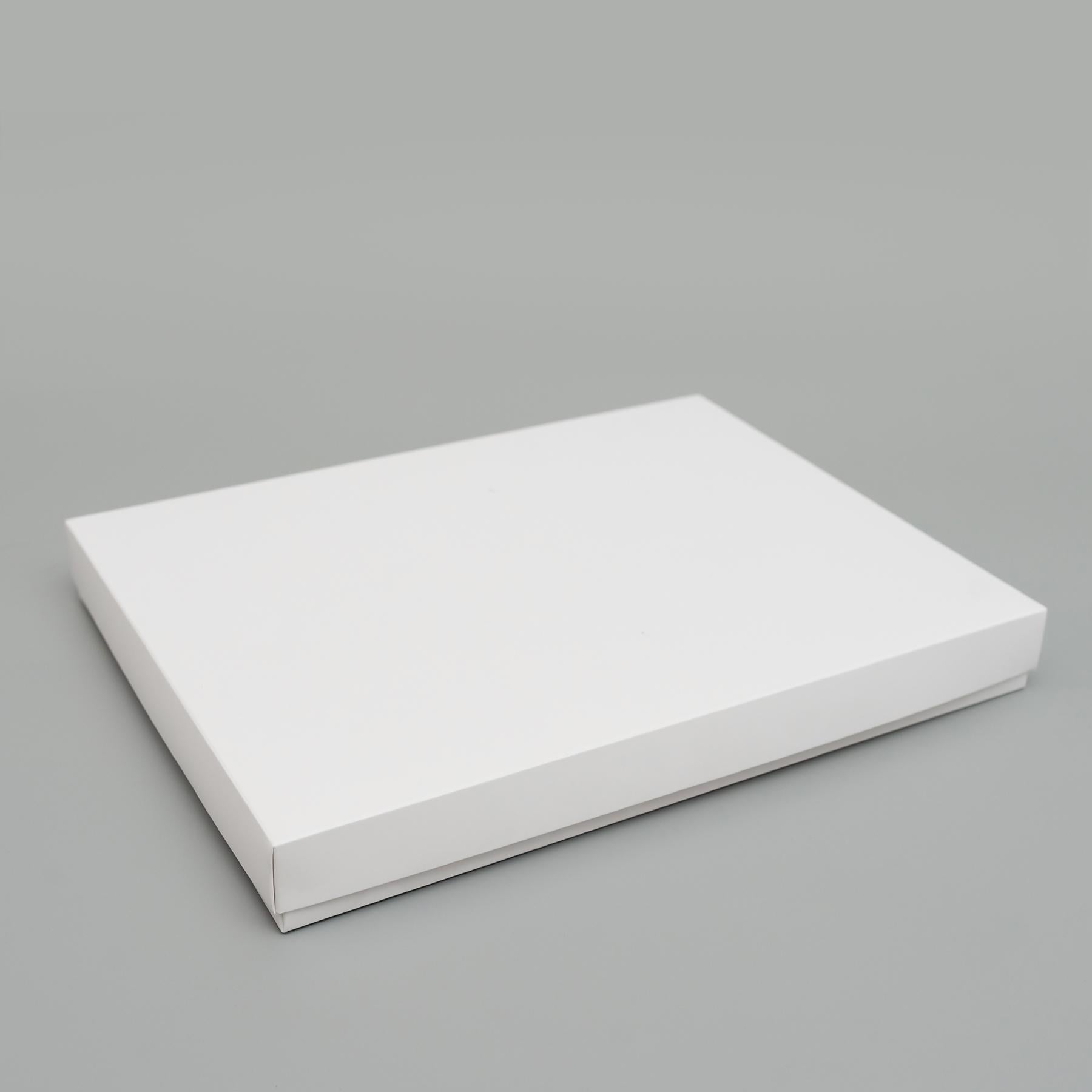 White Cardboard Gift Boxes, Gift Boxes With Lid, Gift Boxes in Various ...