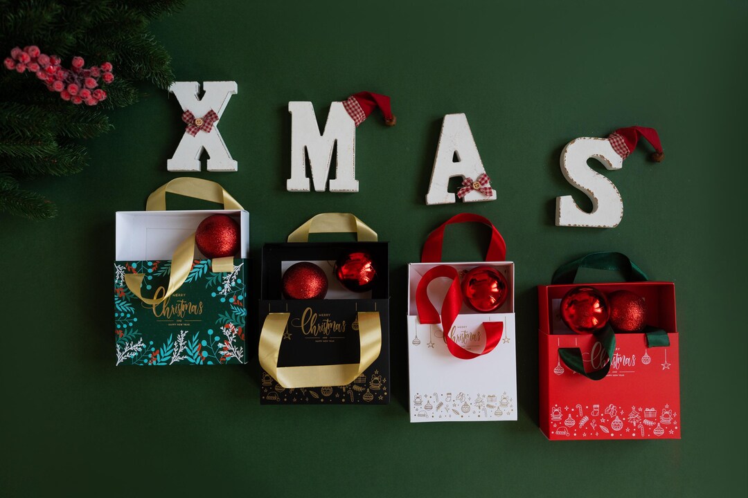 50pcs Empty Gift Boxes , Cardboard Box With Print, Stylish Christmas ...