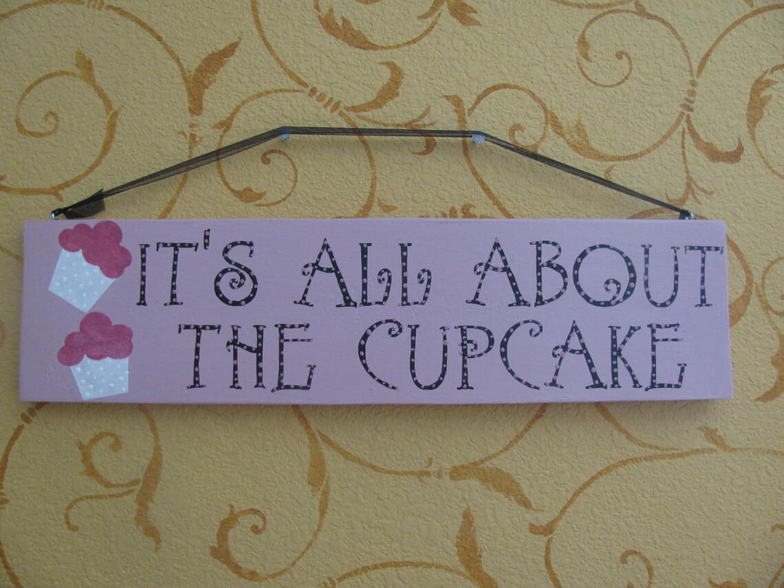 Cupcake Hanging Sign - Etsy