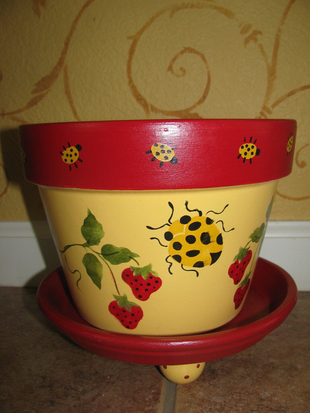 Flower Pot ... Ladybug and Strawberries - Etsy