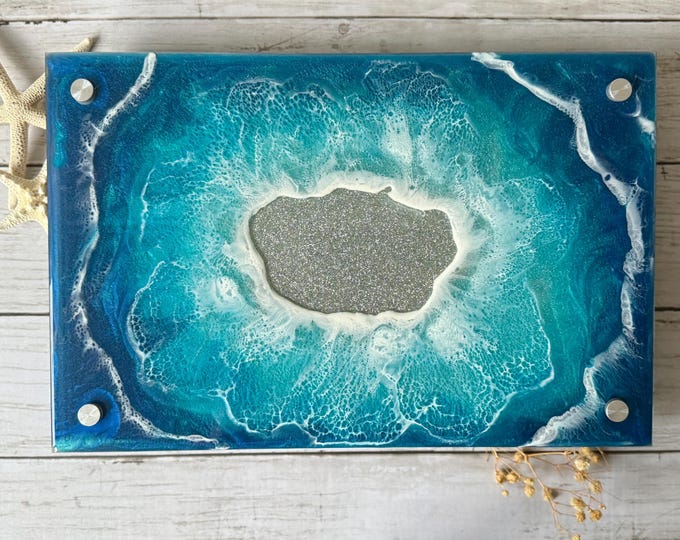 Resin Cake Stand Made of Bamboo Wood/unique/laser/beach, Sea, Waves ...