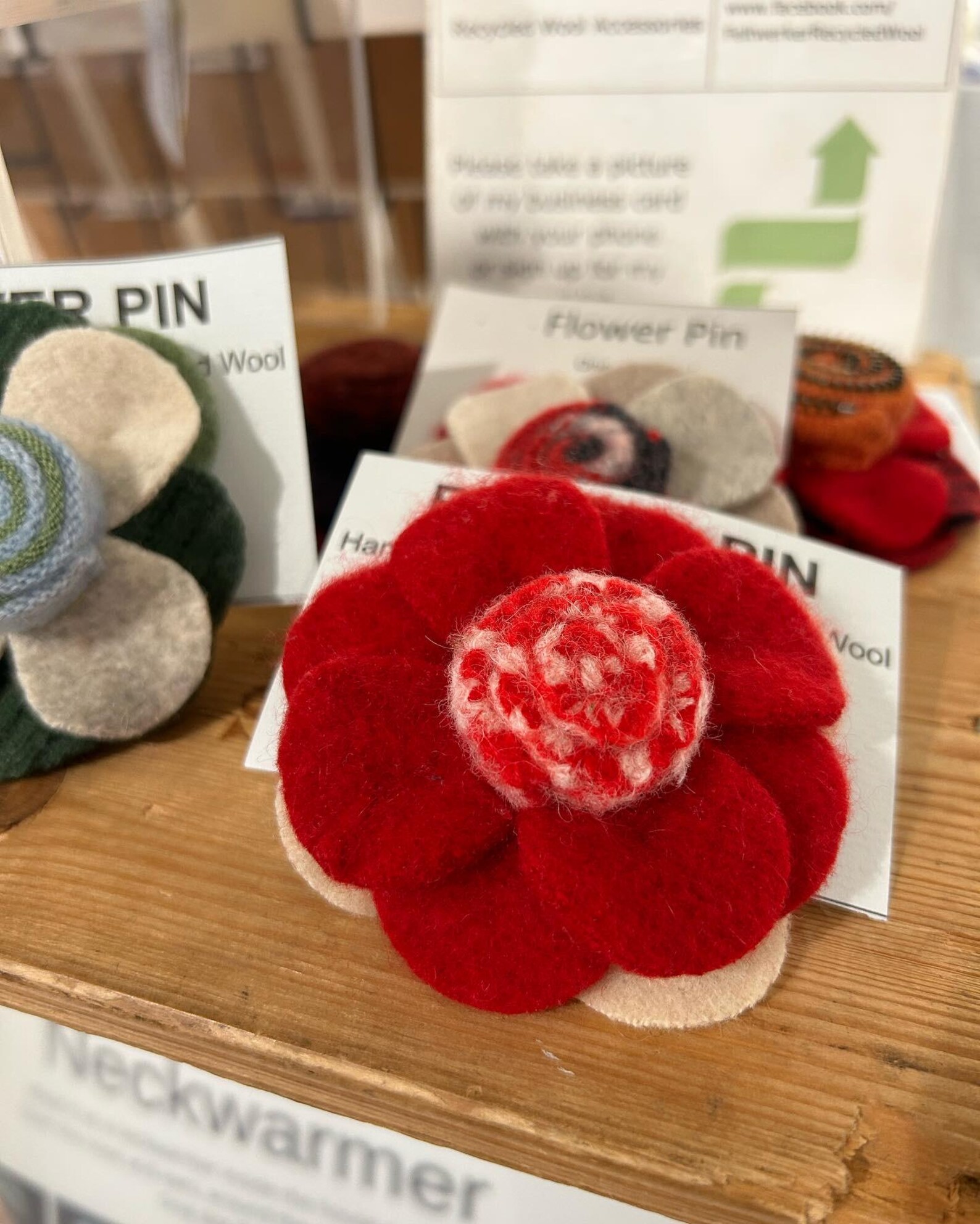 Pattern - Sew a Felt Flower Pin -plus Variations! Sewing Instructions ...