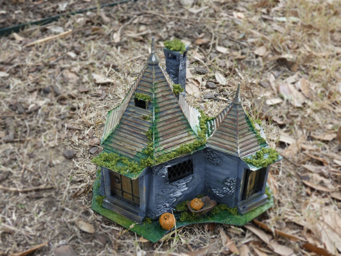 Grounds Keeper's Hut Nightlite Wizard Hut Lamp - Etsy