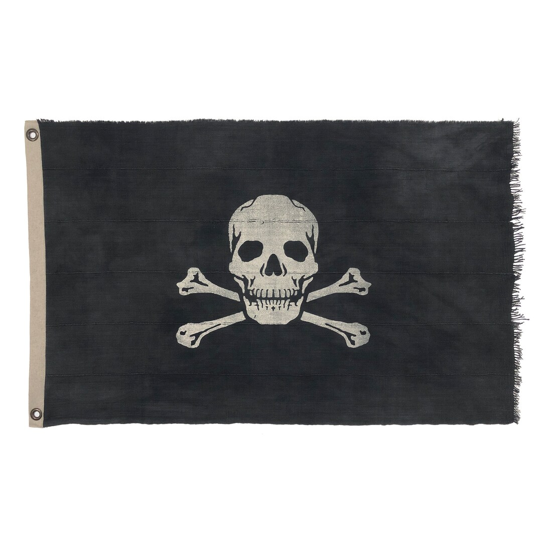 Faded Distressed Cotton Flag, Vintage Style Pirate Skull, Jolly Roger ...