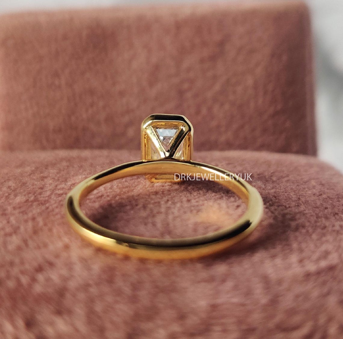 1 Carat Emerald Cut Lab Grown Diamond Solitaire Engagement Ring, 14k ...