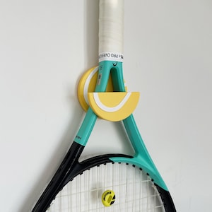 Tennis Racquet Hanger, Easy Stick-on Wall Mount, Racket Organizer ...