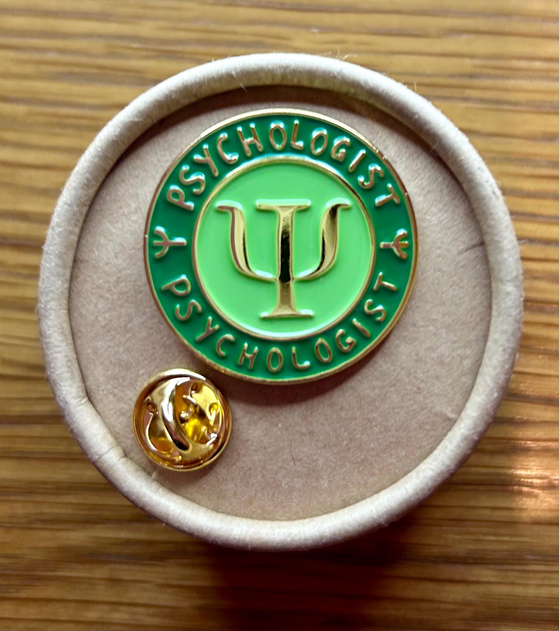 Psychologist Enamel Pin Lanyard Badge - Etsy UK