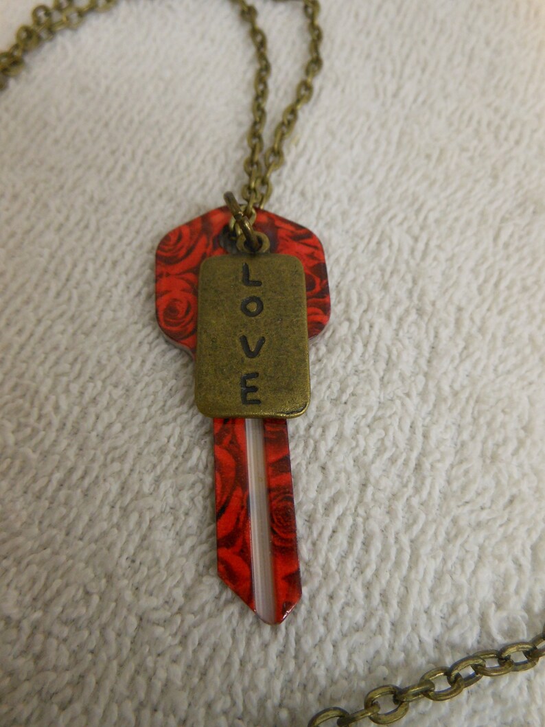 Red Roses Key Necklace Pendant With LOVE Charm - Etsy