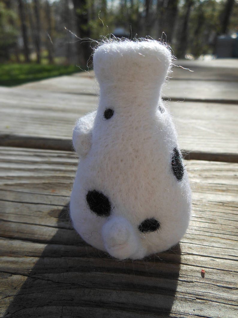Small Wool Needle Felted White Pig With Black Spots Holding a Flower - Etsy