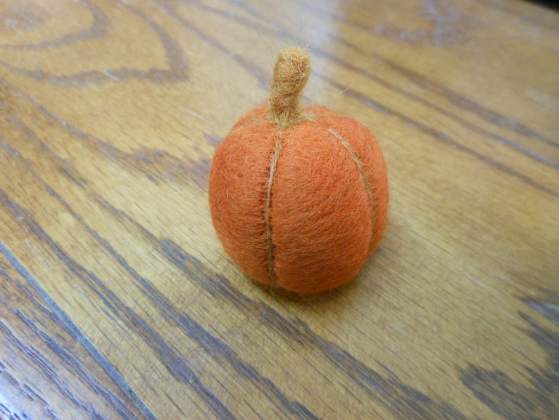 Needle Felted Pumpkins Trio 3 Small Wool Pumpkins - Etsy