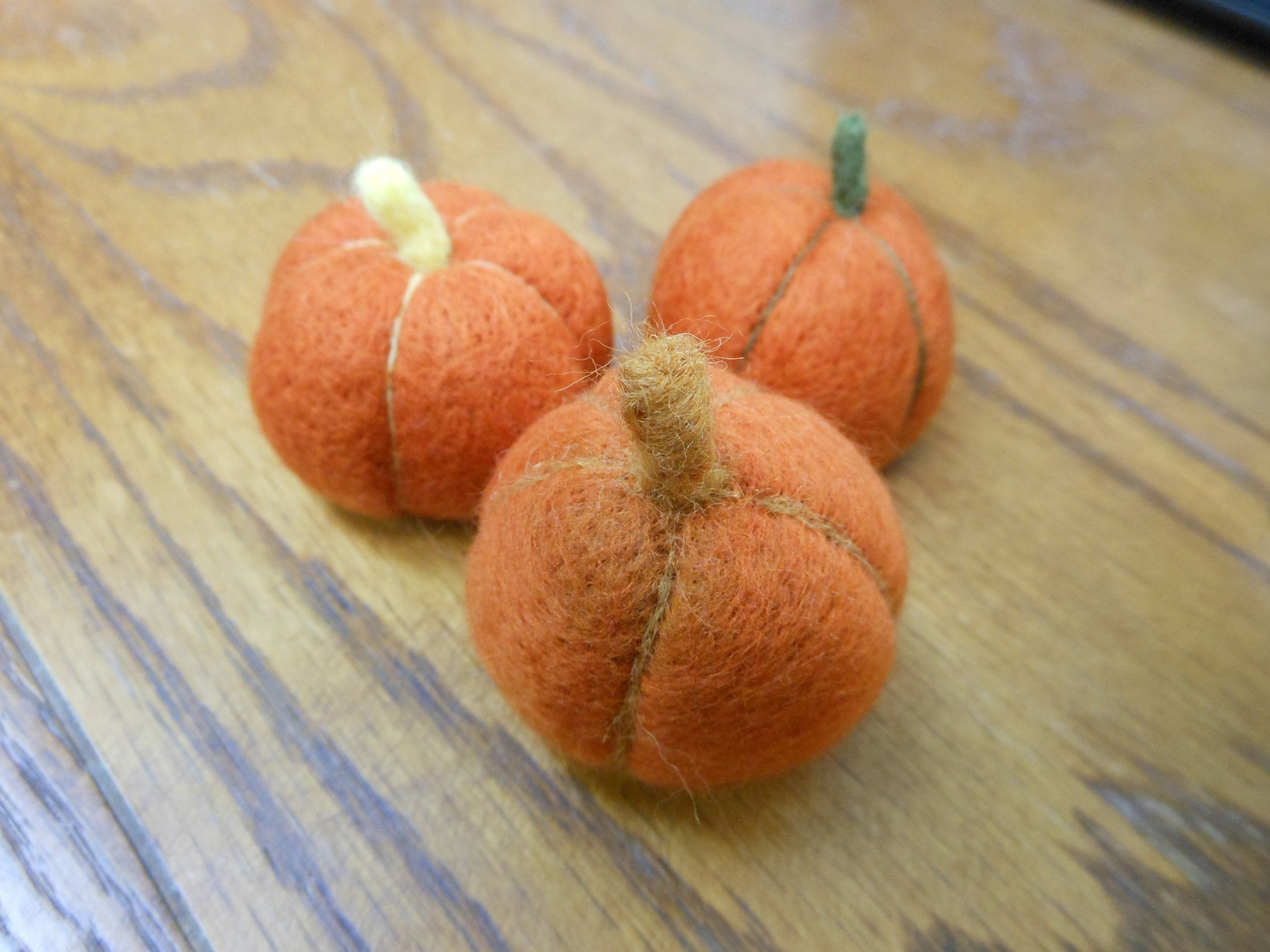 Needle Felted Pumpkins Trio 3 Small Wool Pumpkins - Etsy
