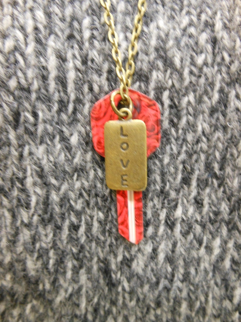 Red Roses Key Necklace Pendant With LOVE Charm - Etsy