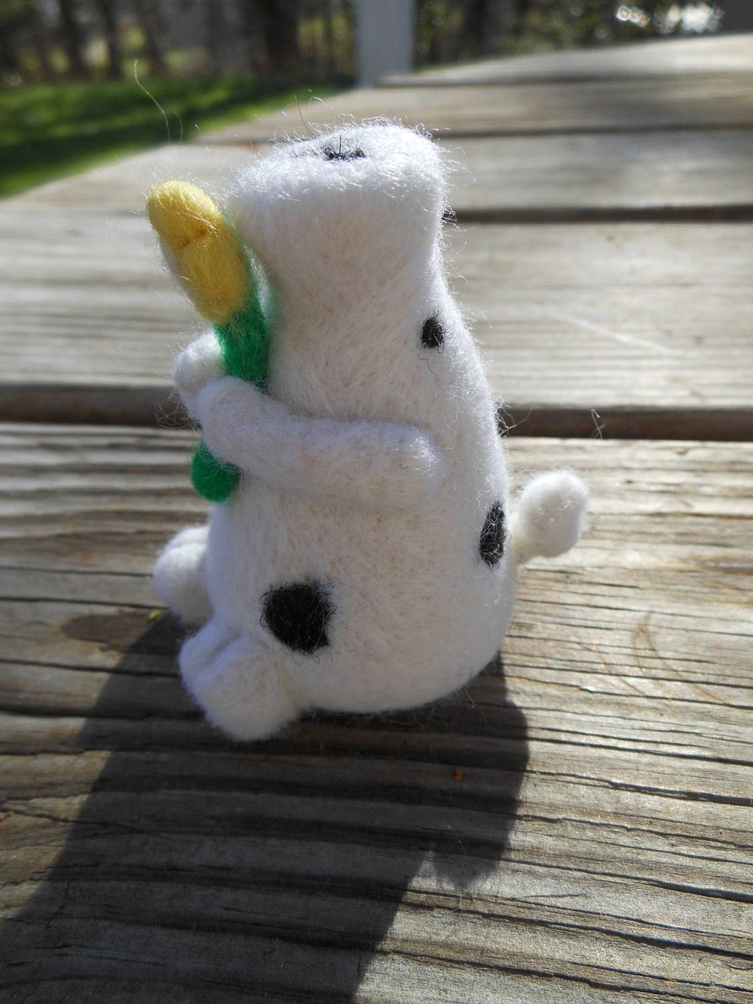 Small Wool Needle Felted White Pig With Black Spots Holding a Flower - Etsy