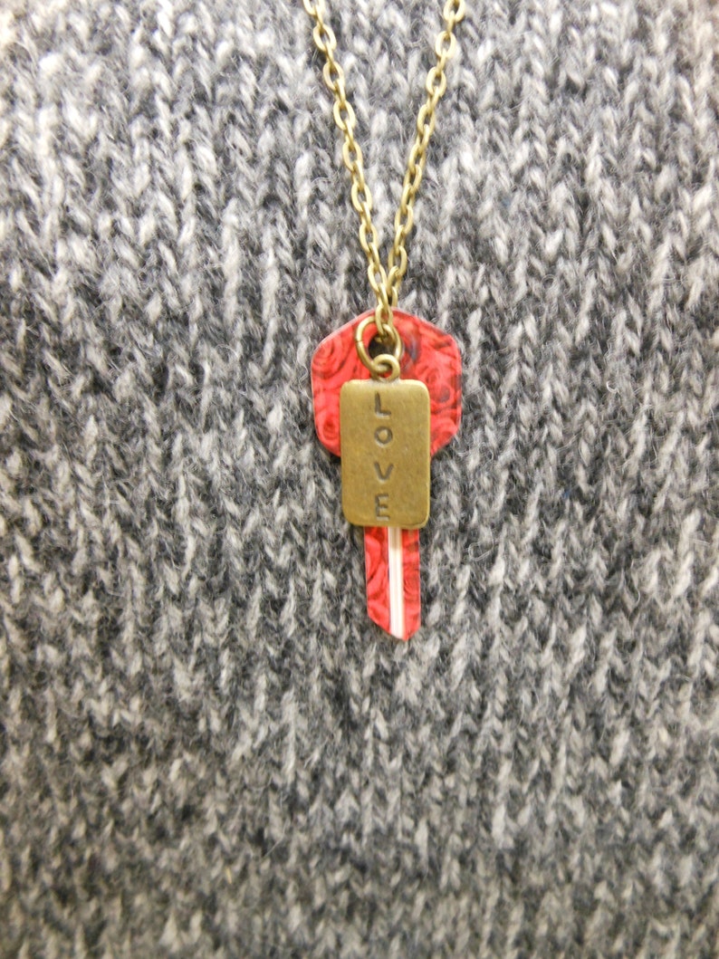 Red Roses Key Necklace Pendant With LOVE Charm - Etsy