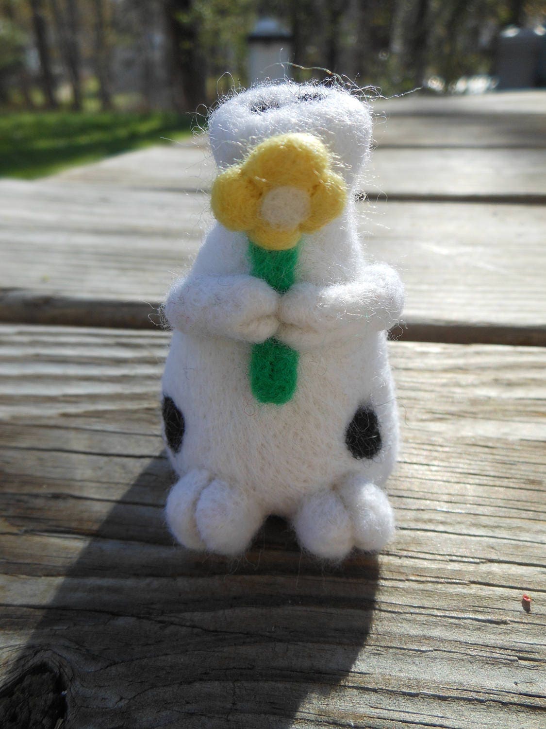 Small Wool Needle Felted White Pig With Black Spots Holding a Flower - Etsy