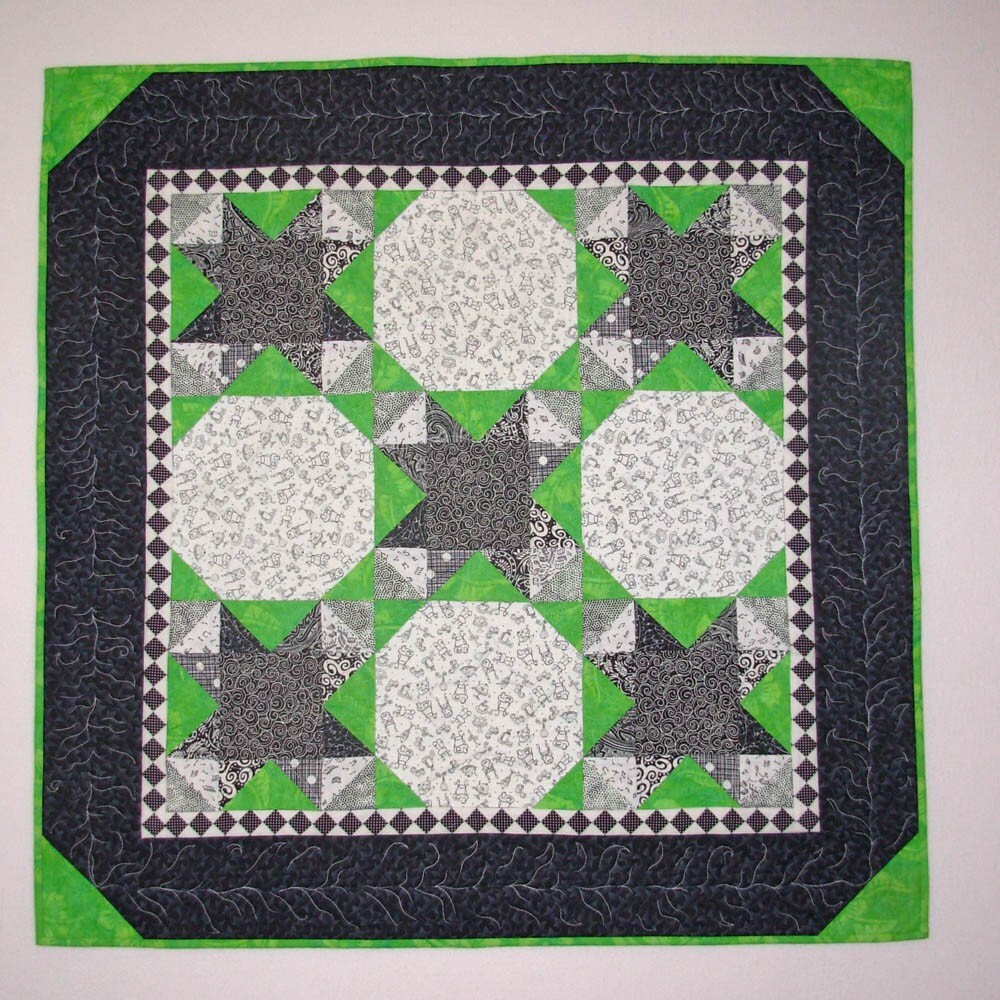 Digital Tabletop Quilt Pattern Wall Art Scrappy Quilt - Etsy